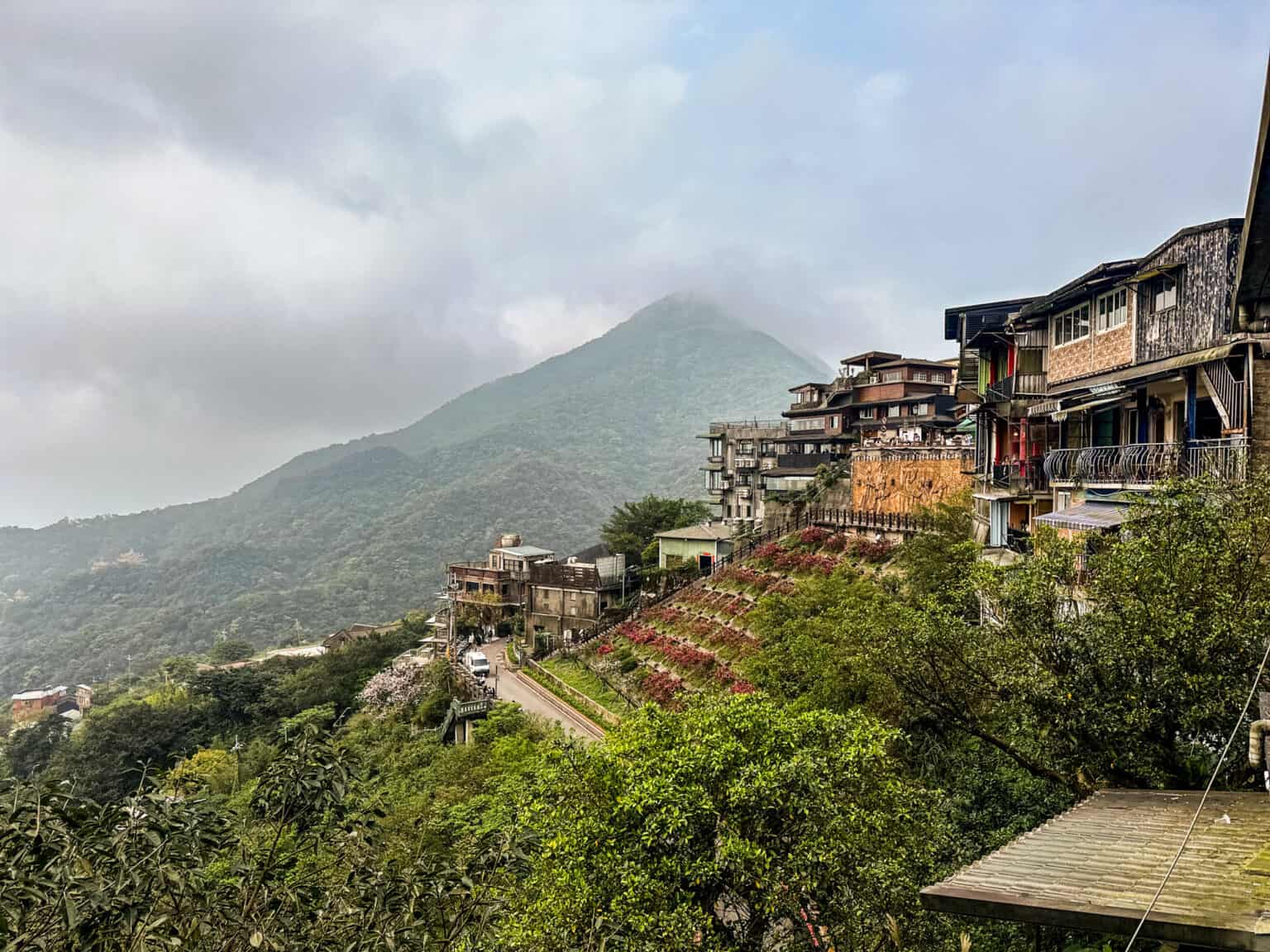 Best DayTrips From Taipei: Shifen, Jiufen, Keelung, & More