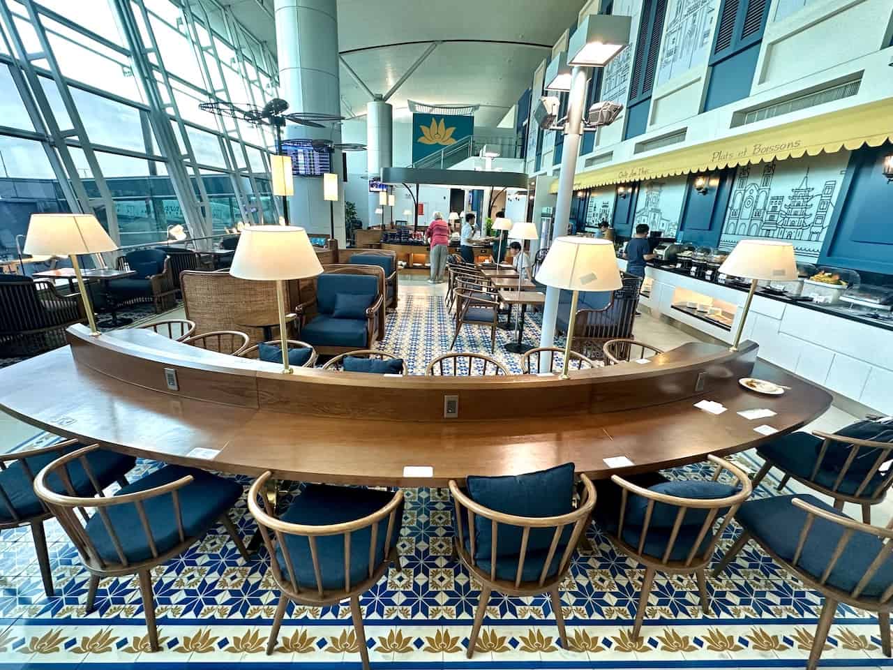 The Vietnam Airlines Lotus Lounge at SGN - Jared's Detours