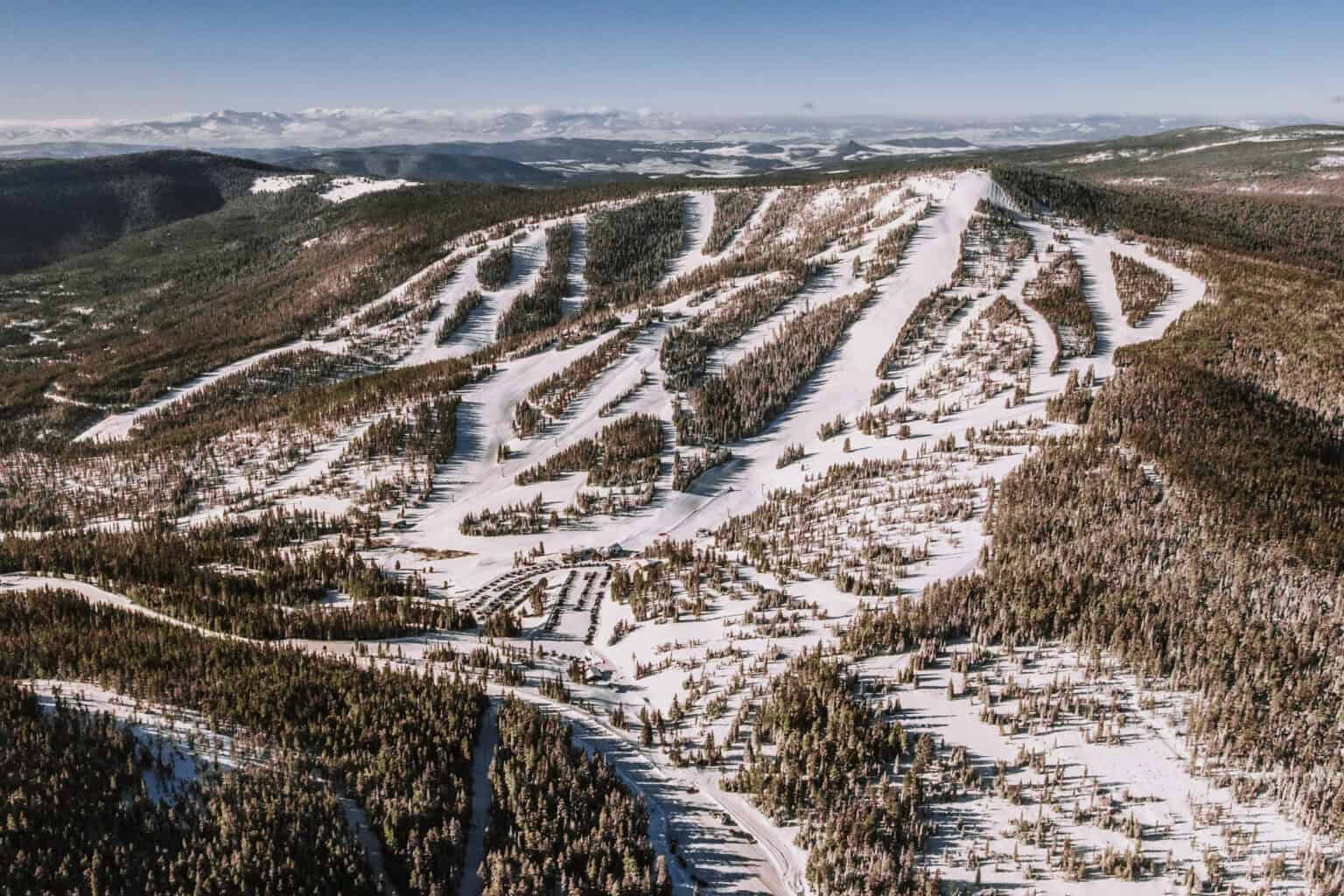 Showdown Montana Celebrates 90 Years of Skiing - Jared's Detours