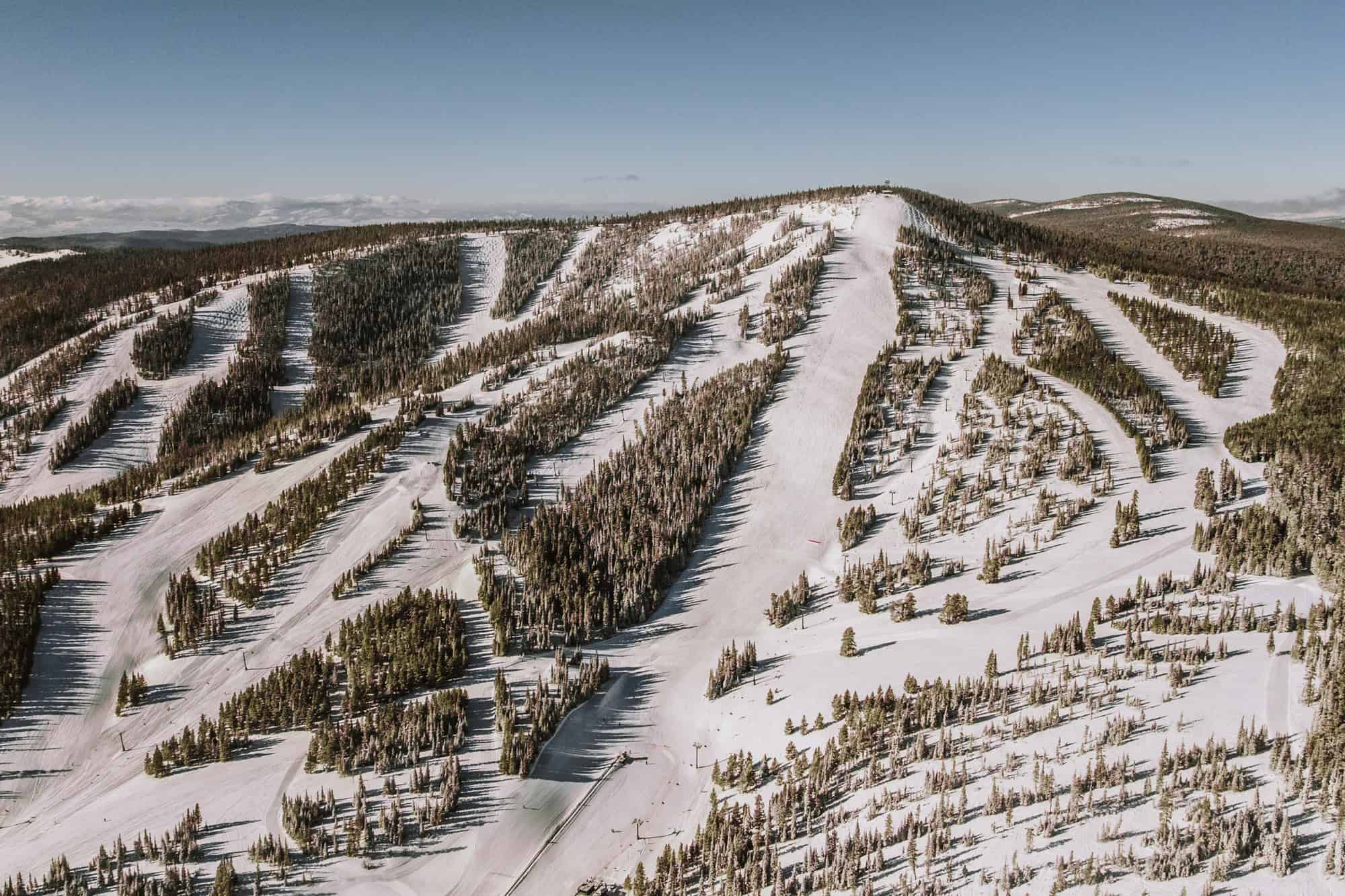 Showdown Montana Celebrates 90 Years of Skiing - Jared's Detours